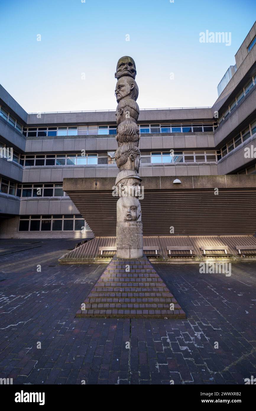 The Seven Ages of Man sculpture by Richard Kindersley, Baynard House ...