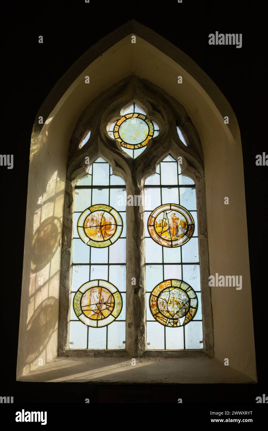 Stained glass church window Stock Photo - Alamy