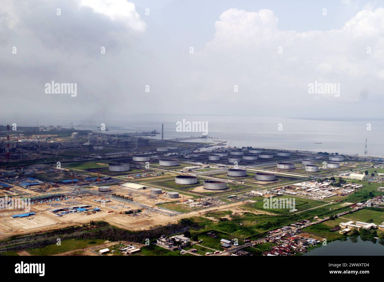 Delta port terminals hi-res stock photography and images - Alamy