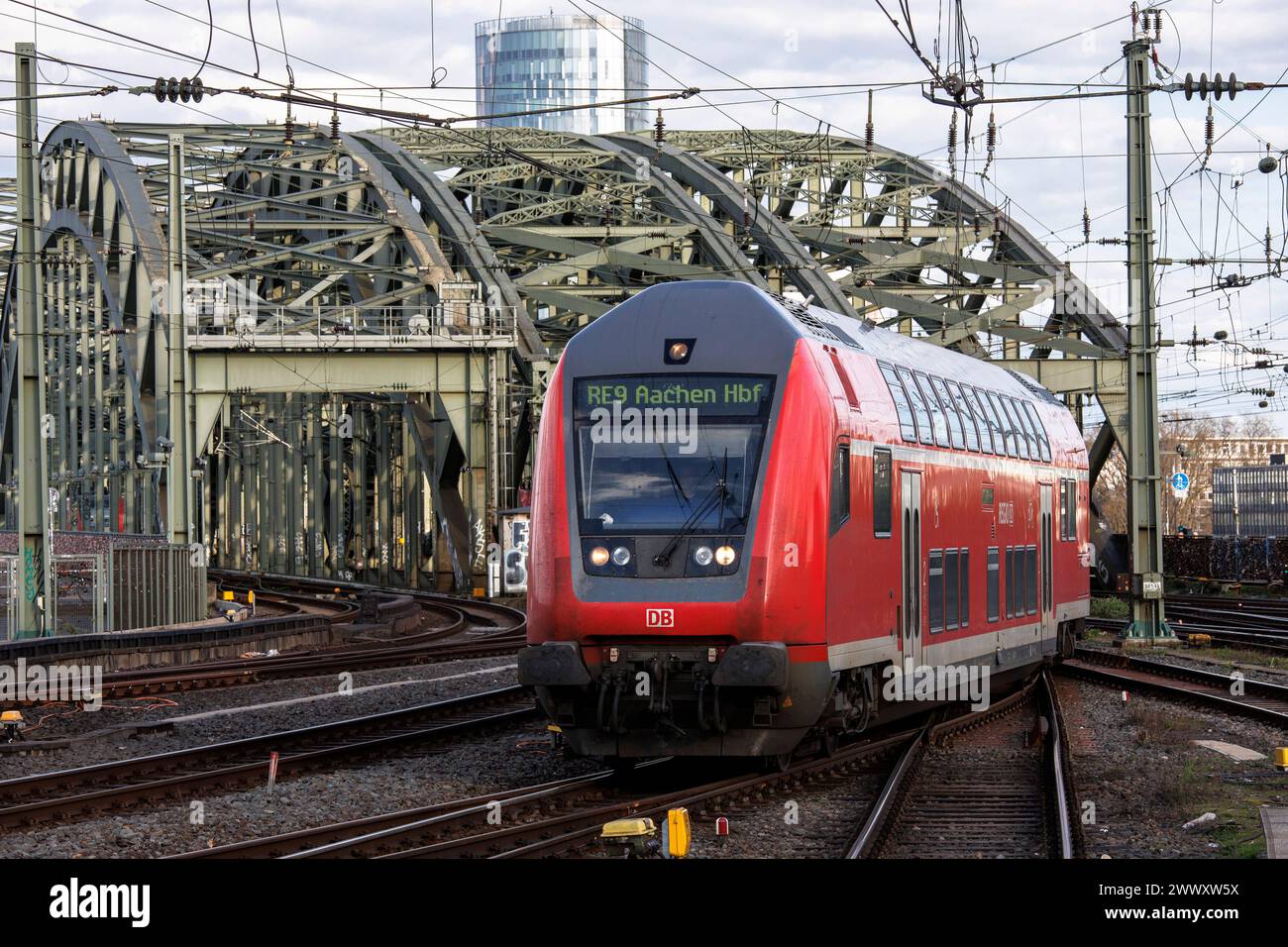 Deutsche Bahn local train coming from Hohenzollern bridge in the ...