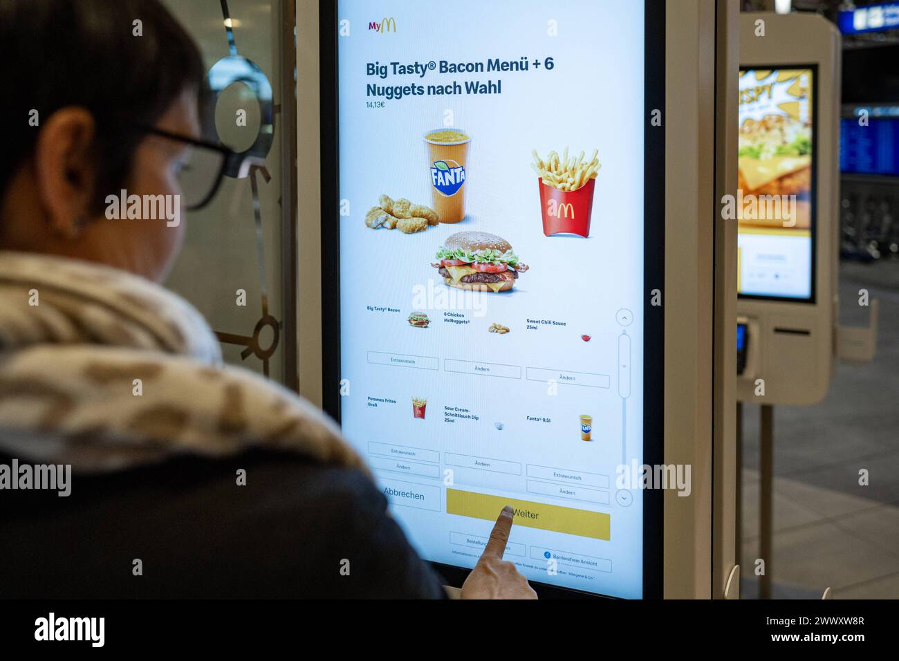 Ihre bestellung hi-res stock photography and images - Alamy