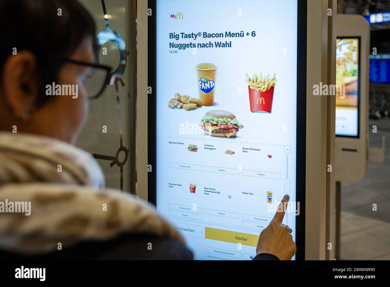 Ihre bestellung hi-res stock photography and images - Alamy