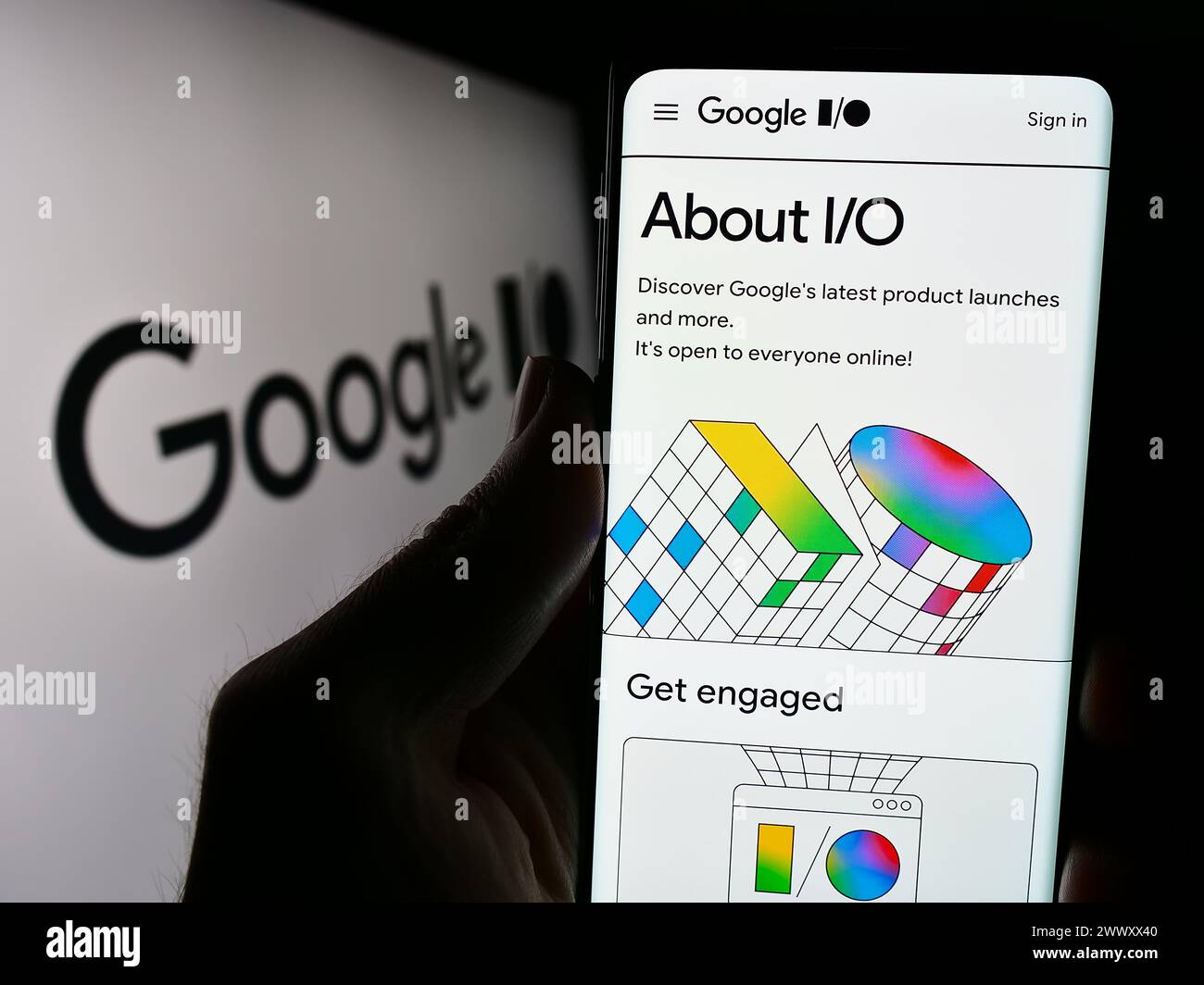 Google io logo hi-res stock photography and images - Alamy