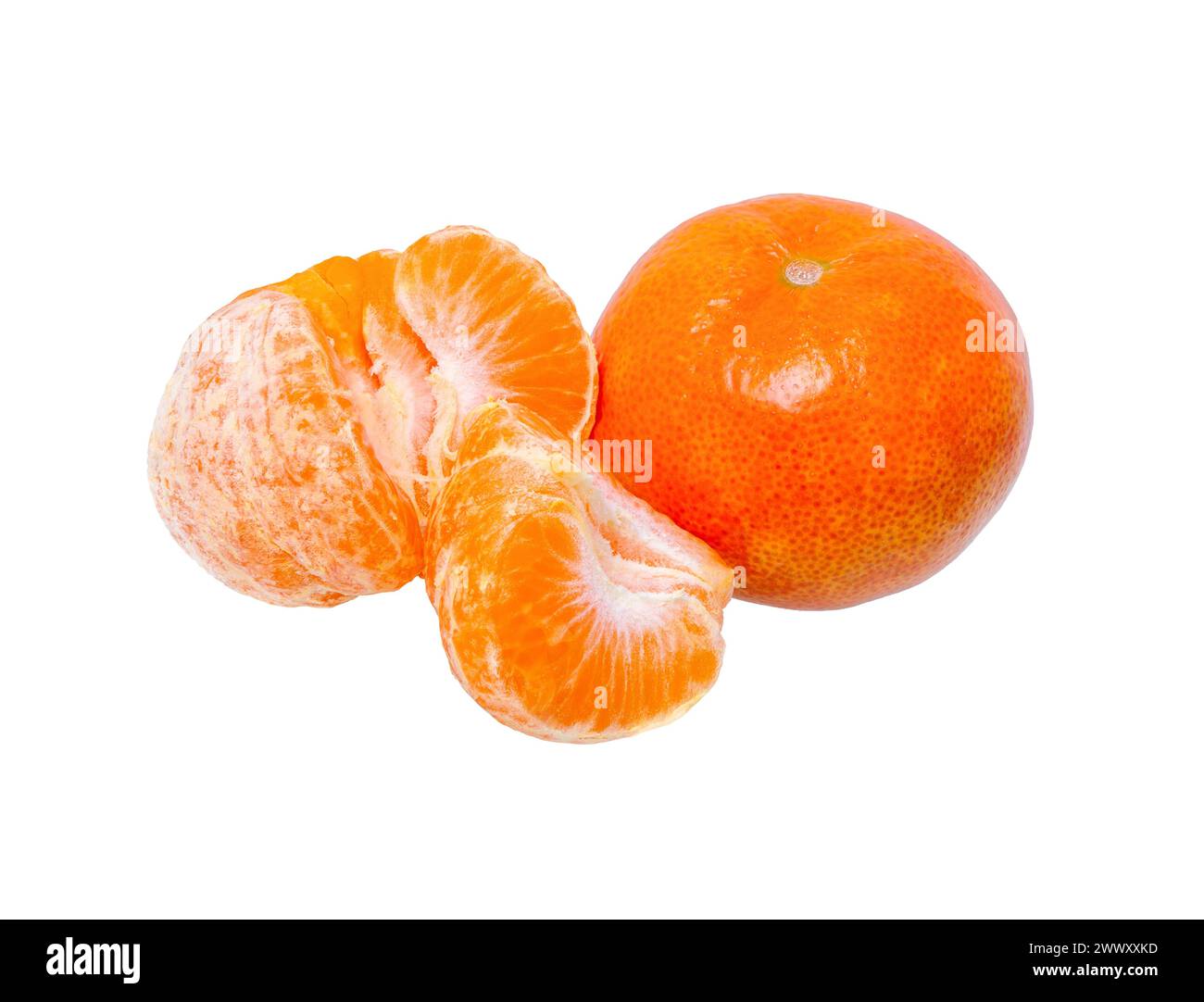 Tangerines or clementines isolated on white background. Orange fruit ...