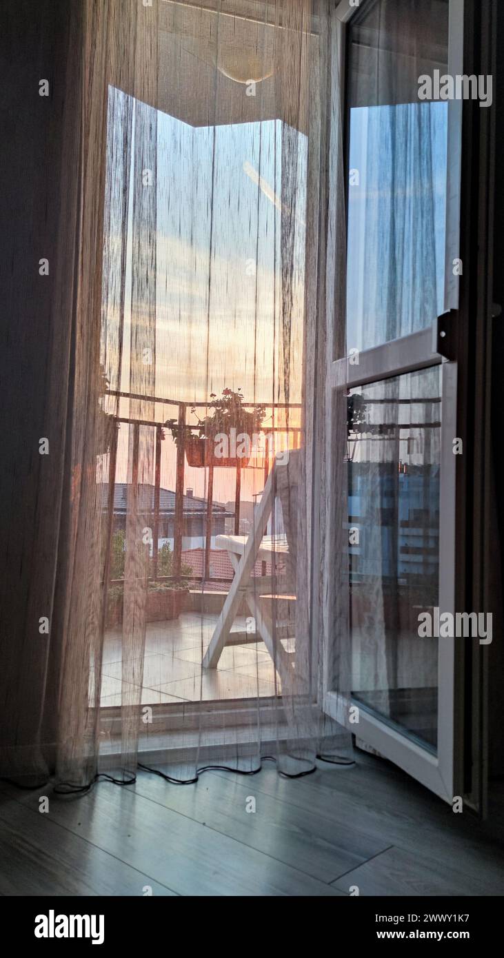 Open balcony hi-res stock photography and images - Alamy