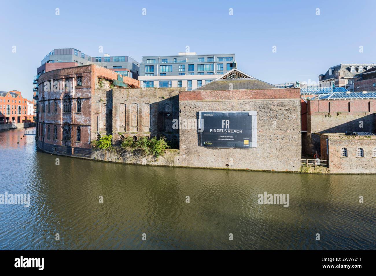 Finzels Reach, Bristol Harbourside buildings before the regeneration ...