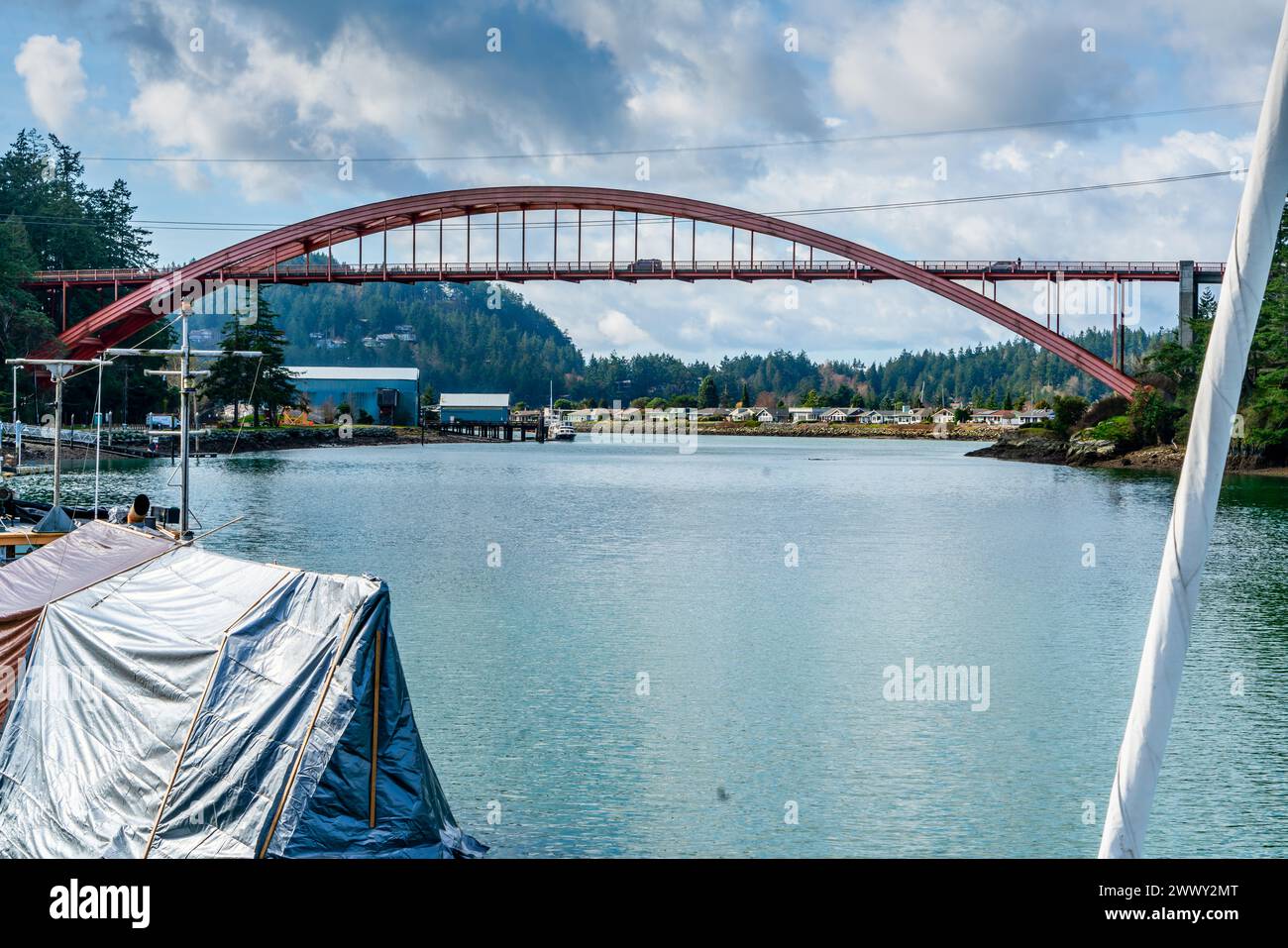 La conner and rainbow bridge hi-res stock photography and images - Alamy