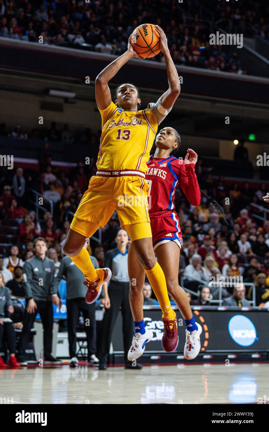USC Trojans center Rayah Marshall (13) scores against Kansas Jayhawks ...
