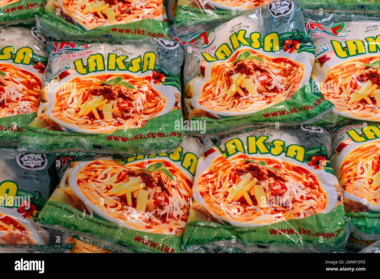 Econsave, Kampar, Perak - March 27, 2024 : Laksa in packaging from TKT ...