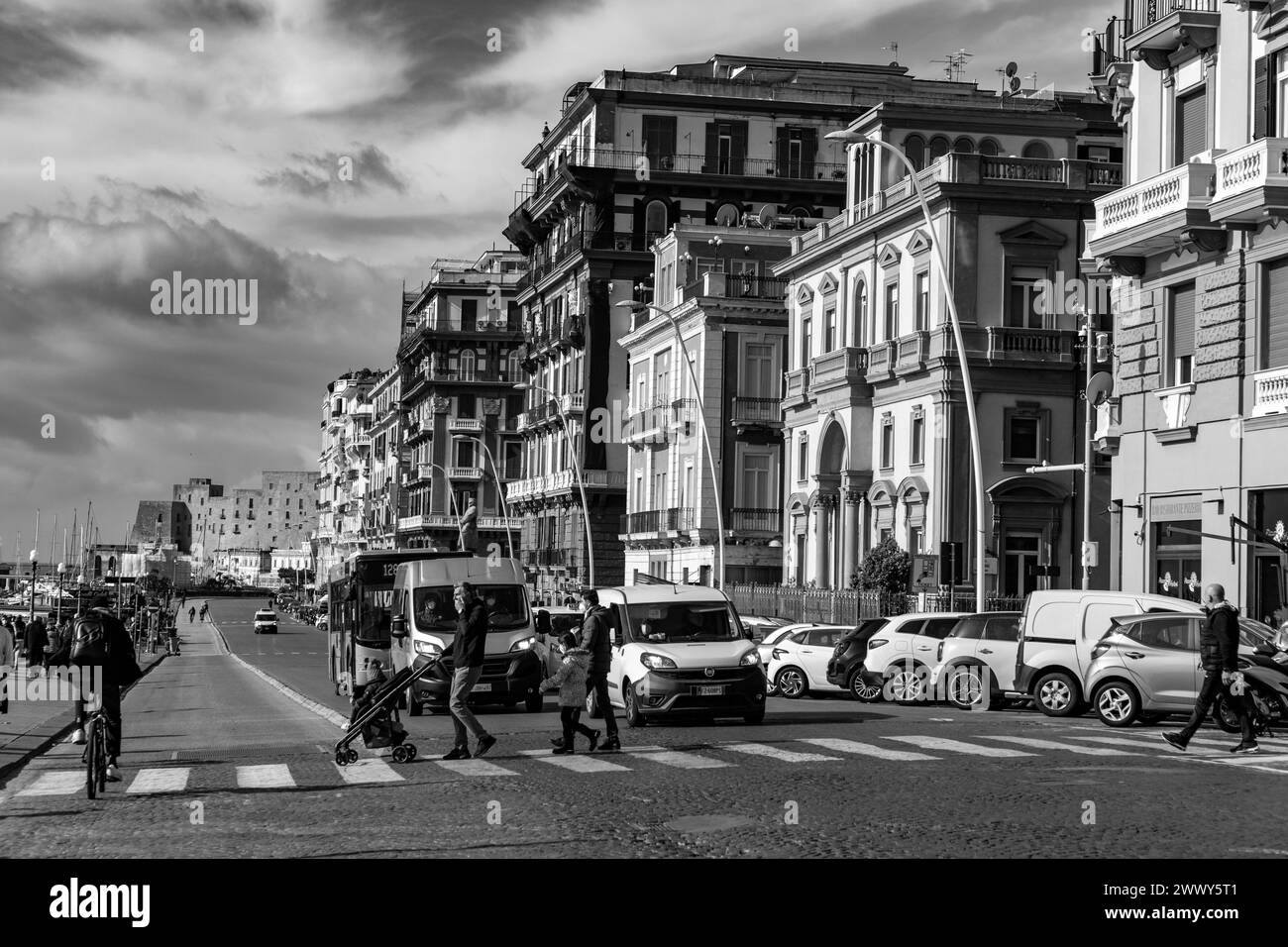 Naples street scene residential Black and White Stock Photos & Images ...