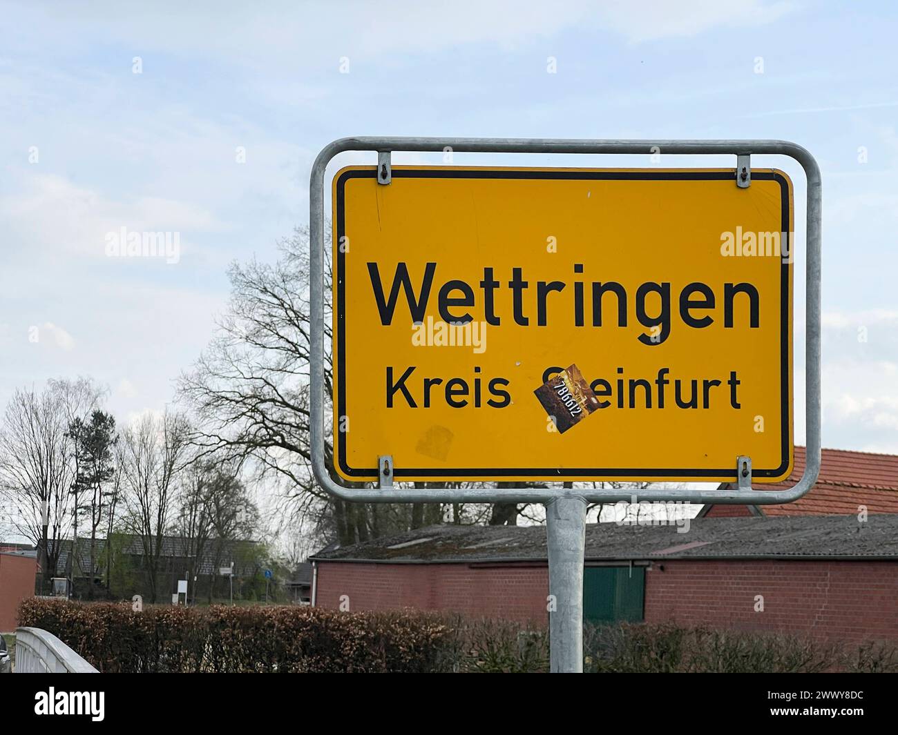 Rathaus Wettringen Ortseingangsschild in Wettringen / Wettringen town ...