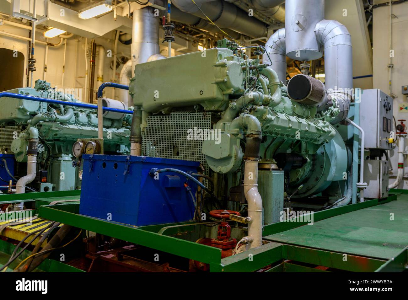 Marine engine. Diesel generator. Engine room interior Stock Photo - Alamy