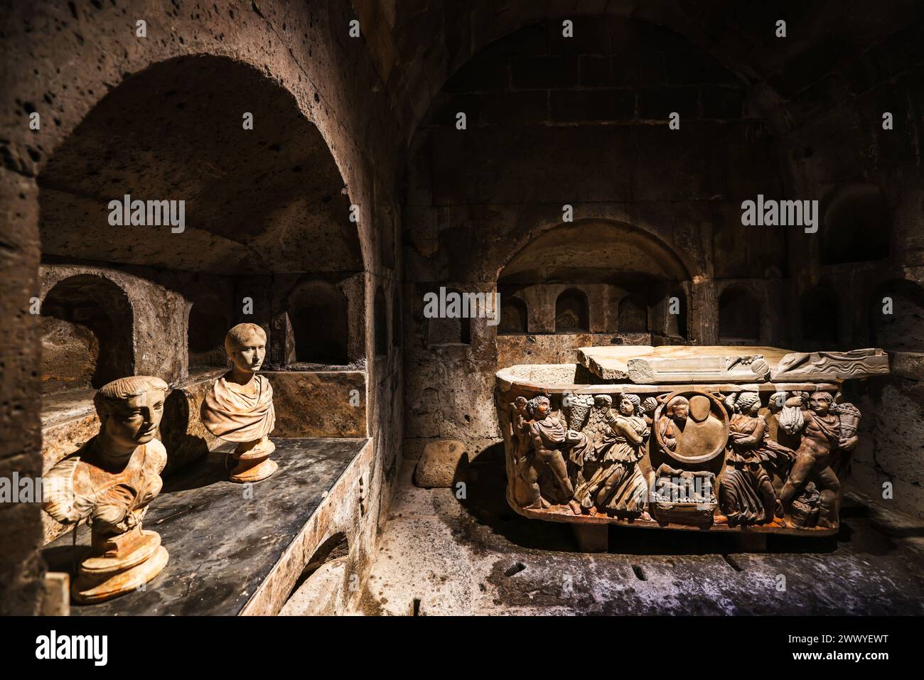 Cologne, Germany. 26th Mar, 2024. Busts (l) stand next to the ...