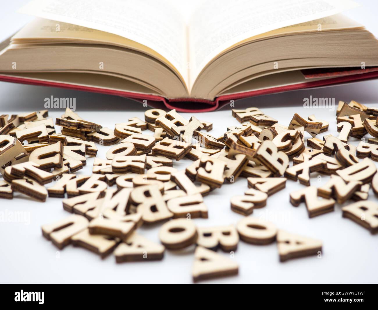Spread letters hi-res stock photography and images - Alamy