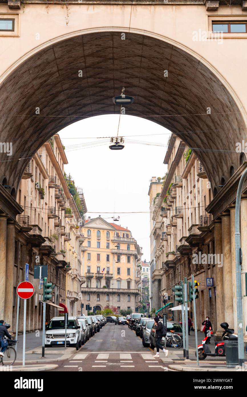 Porta venezia milano hi-res stock photography and images - Alamy