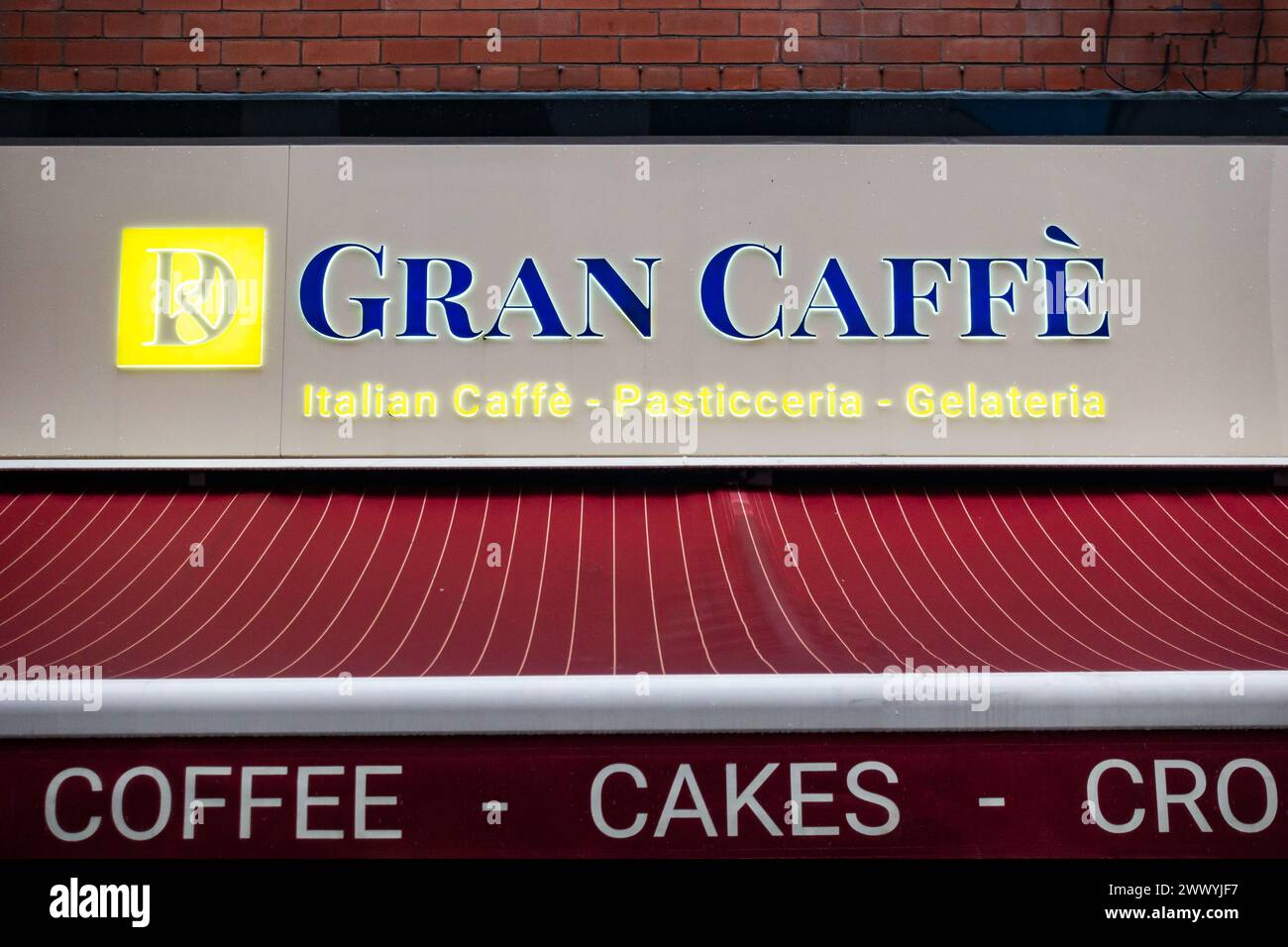 Gran liverpool hi-res stock photography and images - Alamy