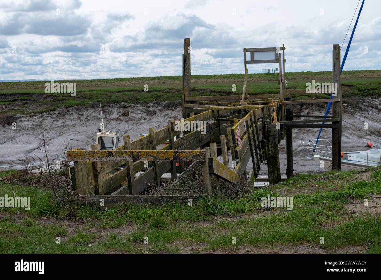 March 2024 - Old wooden jetty at low tide. Uphill, Weston supe Mare ...
