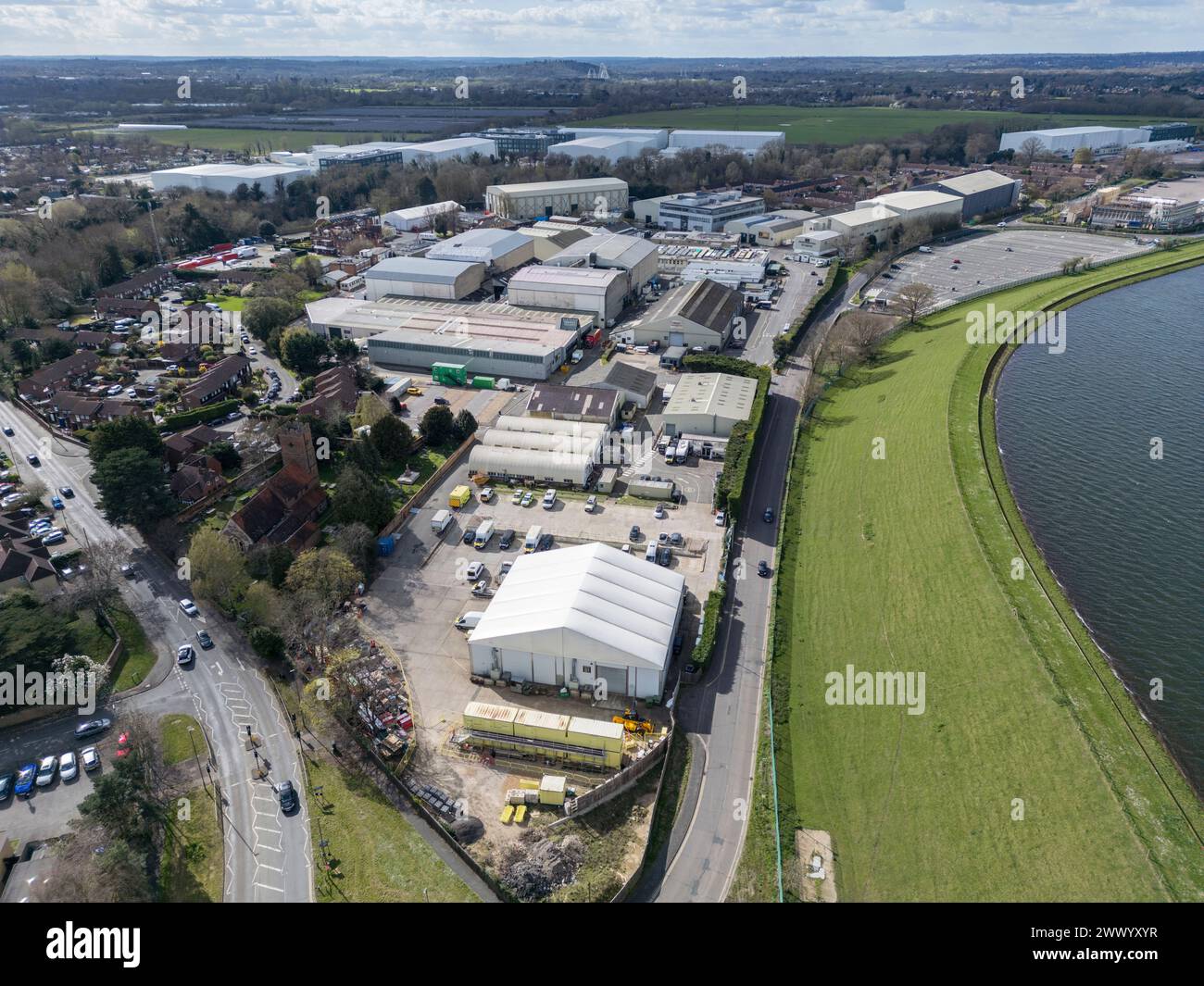 Pinewood studios group hi-res stock photography and images - Alamy