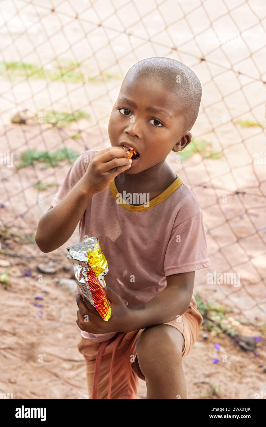 Starving african child hi-res stock photography and images - Alamy