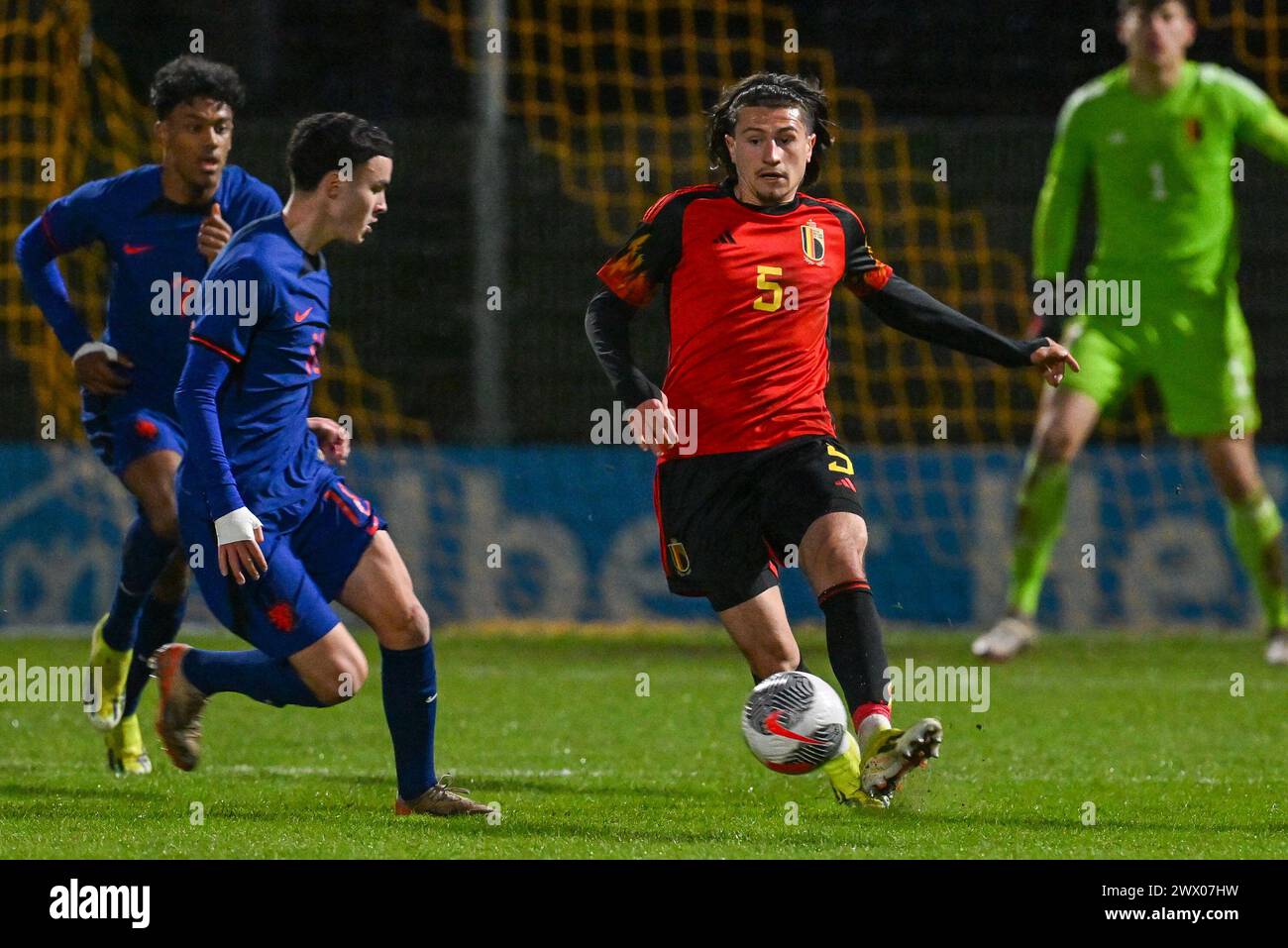Veendam, The Netherlands. 26th Mar, 2024. Vincent Burlet (5) of Belgium ...