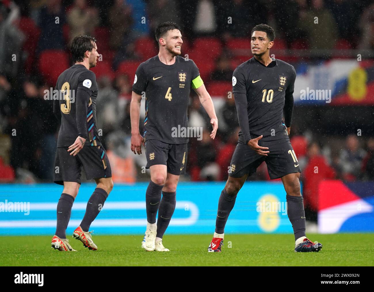 England's Jude Bellingham (right) celebrates scoring their side's ...