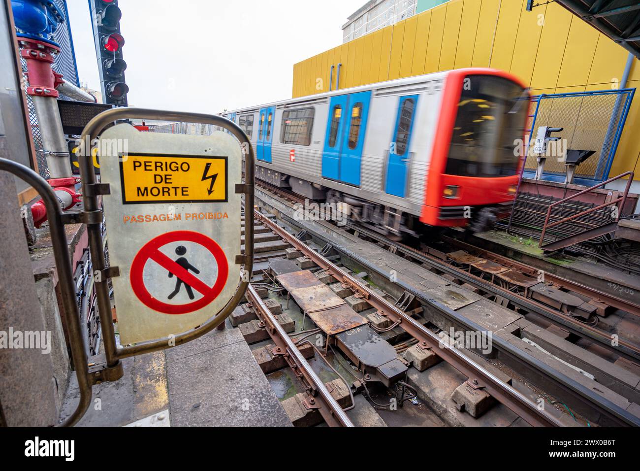 Danger of death signs and pedestrian movement prohibited on the line ...