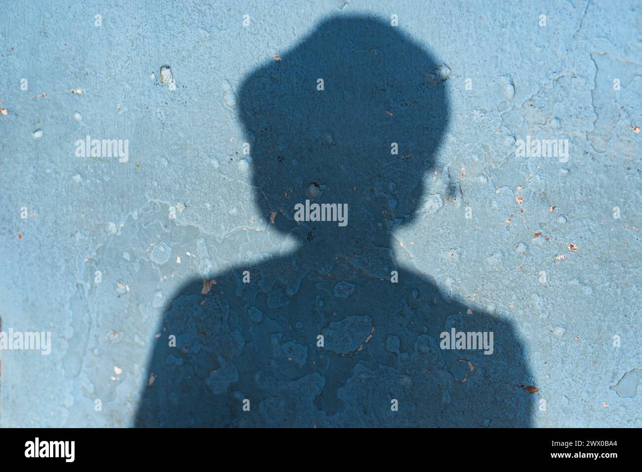 Dark shadow pattern hi-res stock photography and images - Alamy