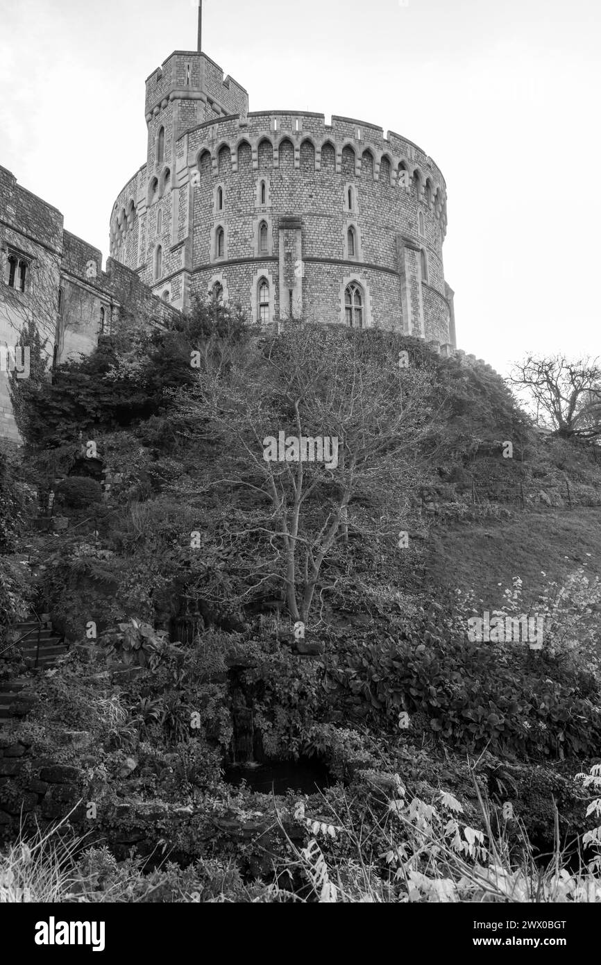 Windsor.Berkshire.United Kingdom.December 2nd 2022.The round tower at ...