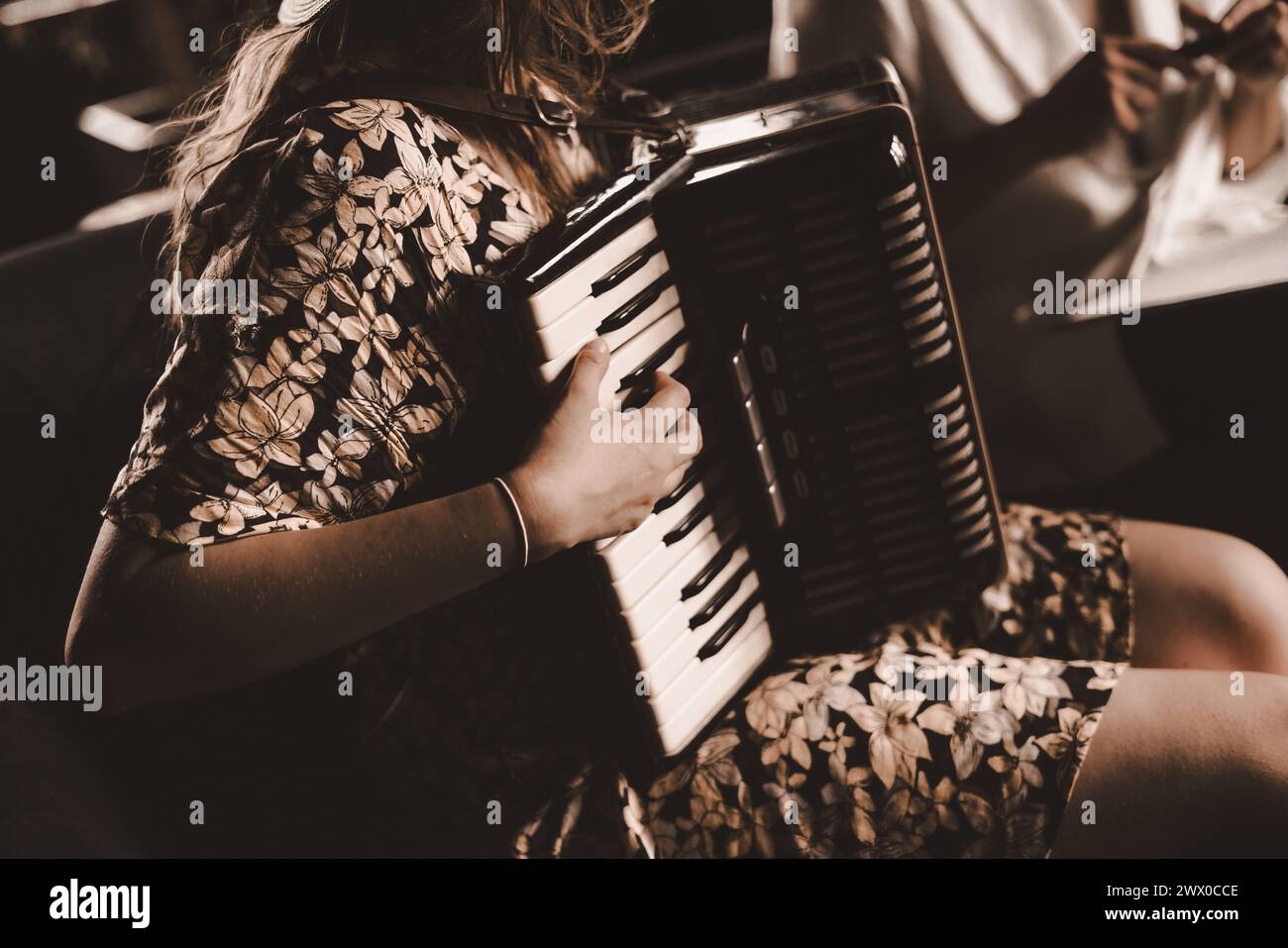 Woman accordion play music hi-res stock photography and images - Alamy