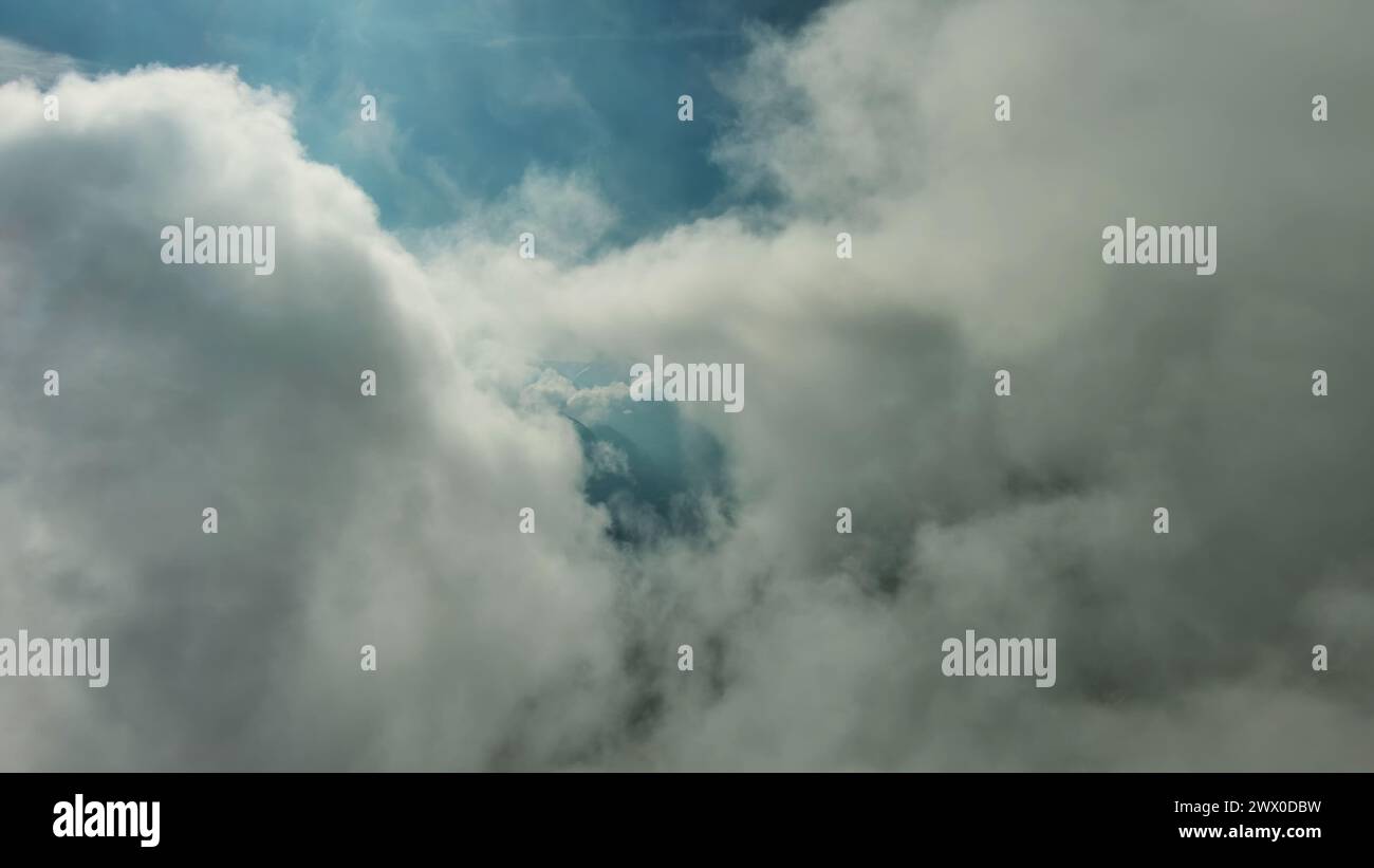 Fast moving cumulus clouds light hi-res stock photography and images ...