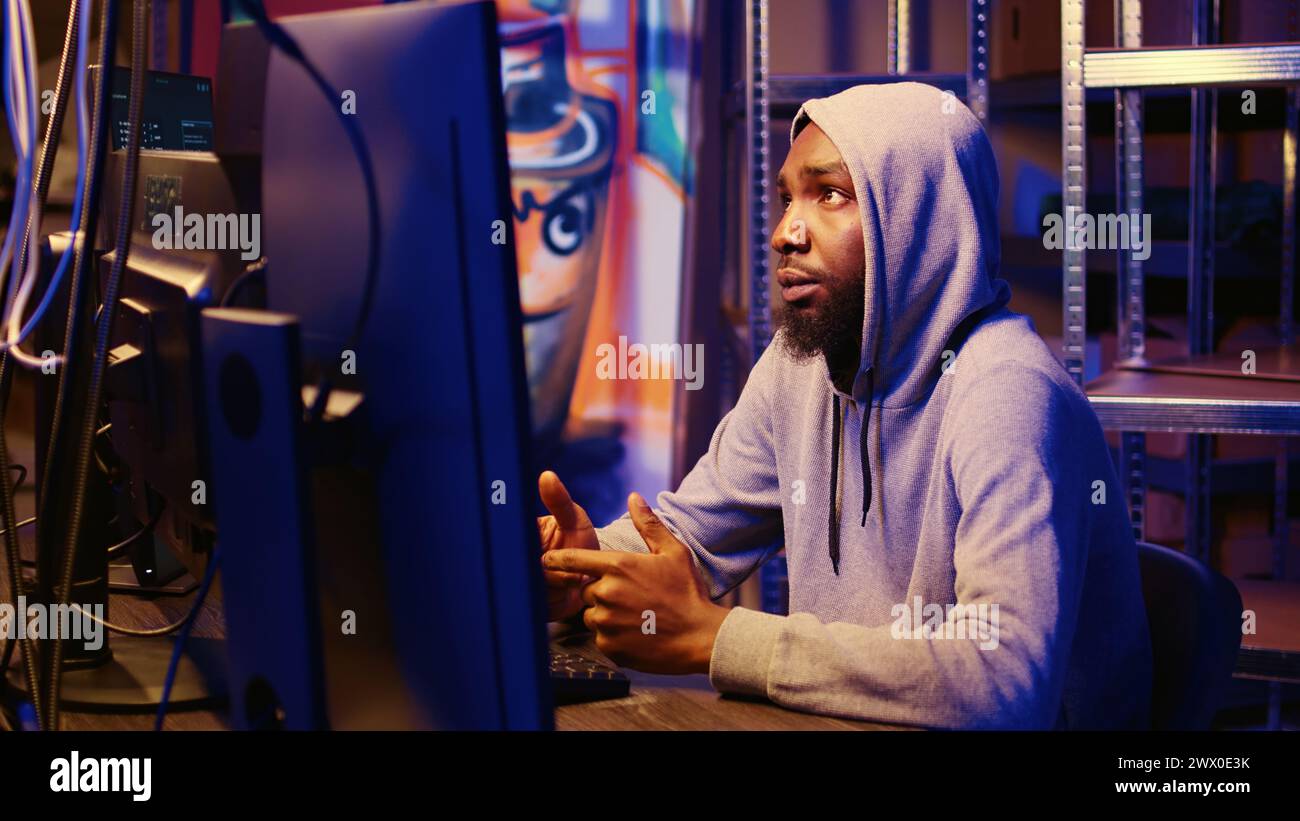 Zoom in shot on african hi-res stock photography and images - Alamy