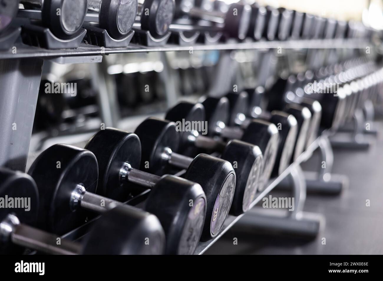 Gym racks hi-res stock photography and images - Alamy