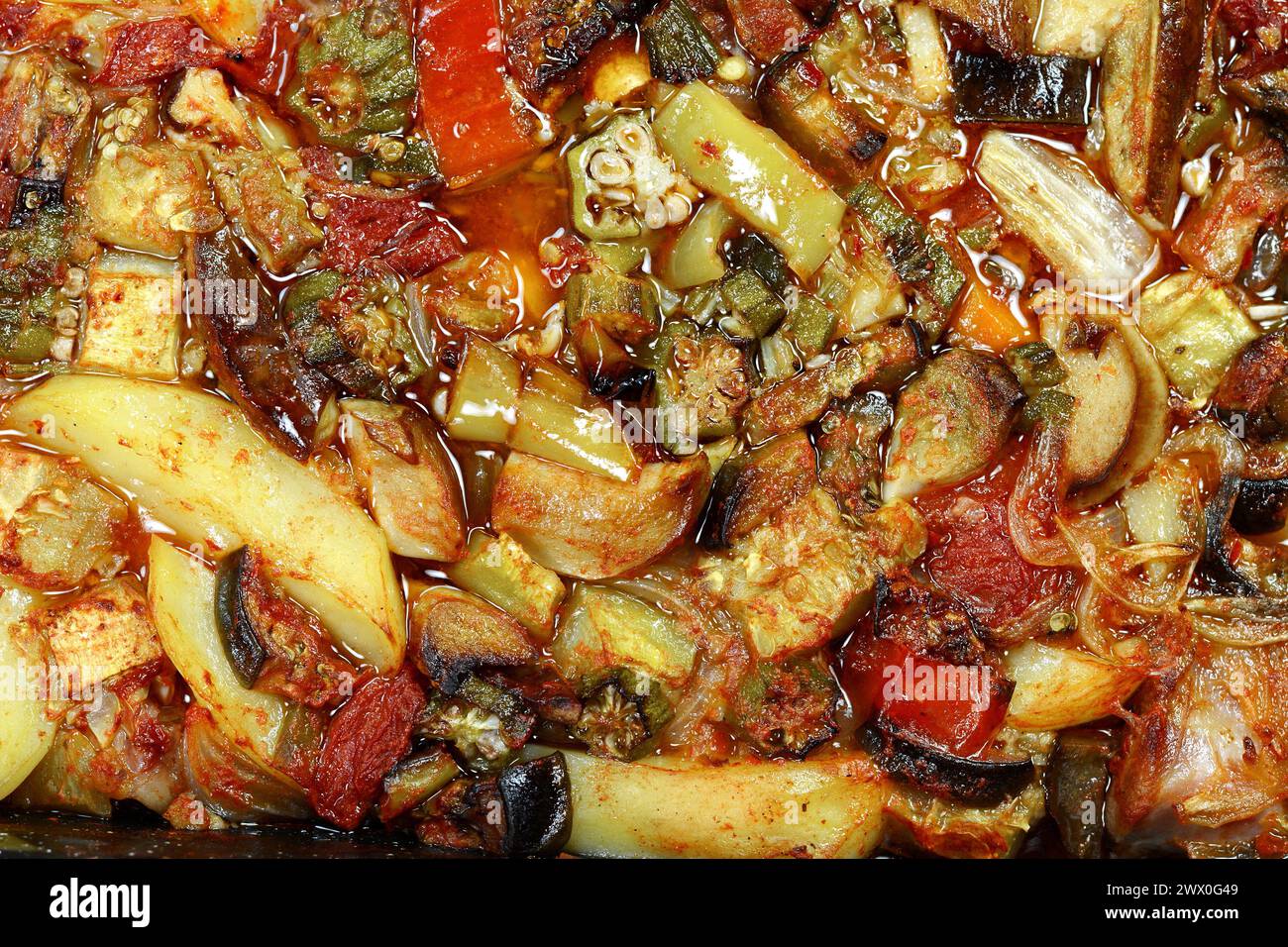 Giouvetsi - Greek beef and orzo stew. Balkanian cuisine Stock Photo - Alamy