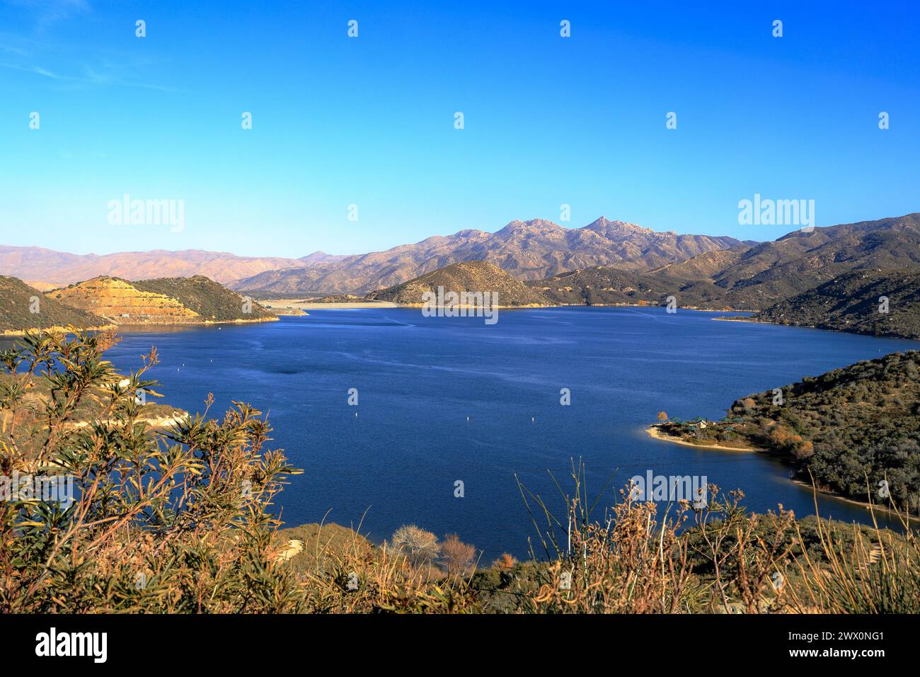 Water reservoir overview hi-res stock photography and images - Alamy