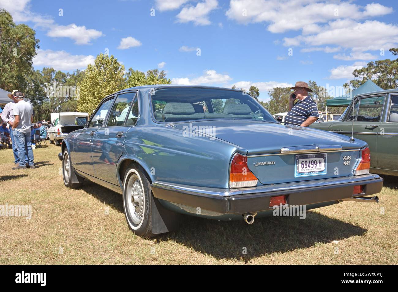 Rear view of a 1970s Jaguar XJ6 4.2 litre sedan Stock Photo - Alamy