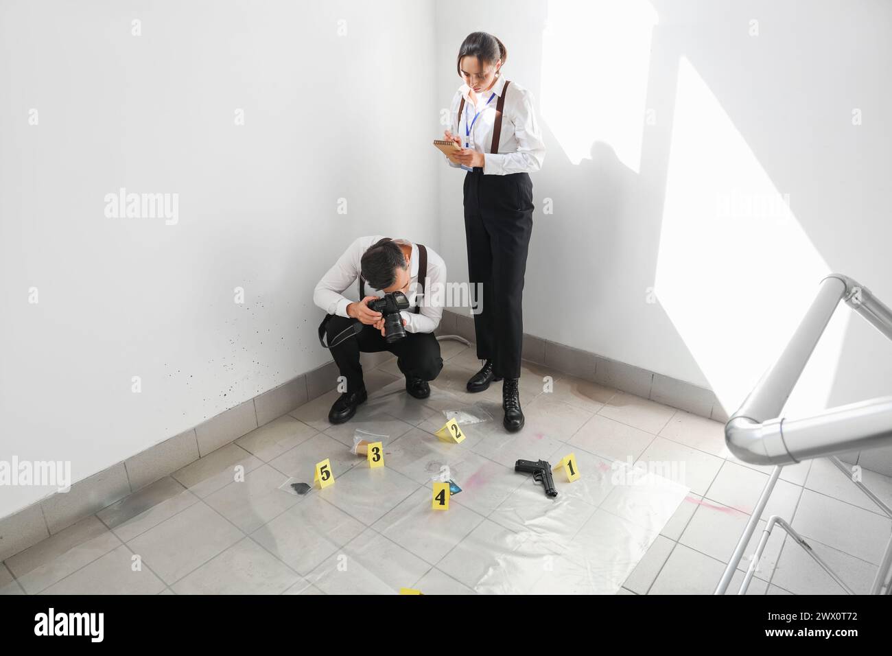FBI agents collecting evidence at crime scene Stock Photo - Alamy