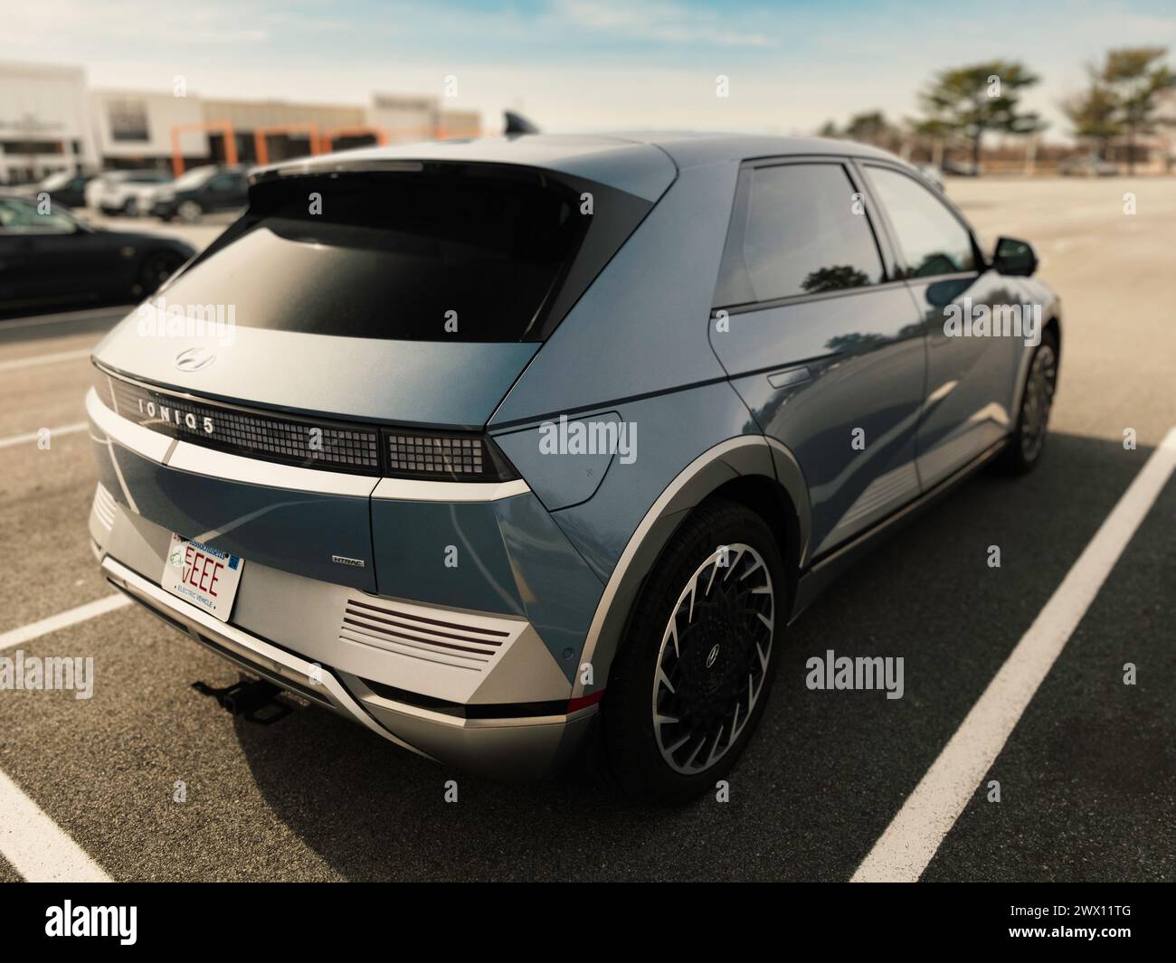 Advanced design Hyundai Ioniq 5 pure electric SUV Stock Photo - Alamy