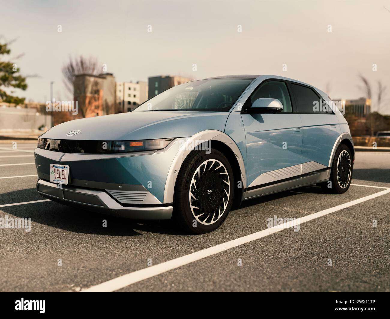 Advanced design Hyundai Ioniq 5 pure electric SUV Stock Photo - Alamy