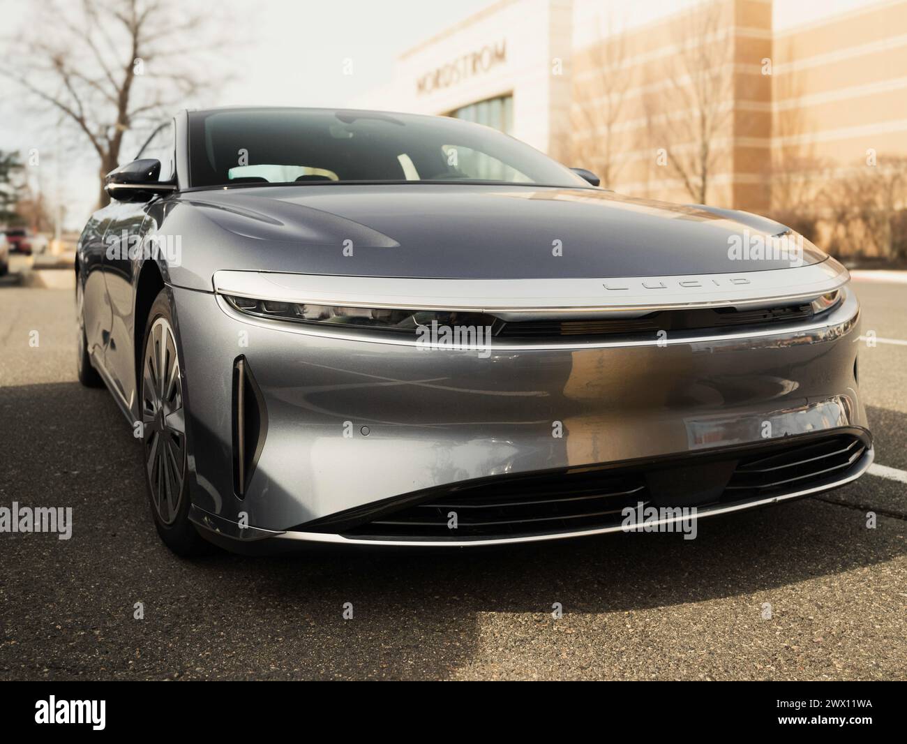 Lucid air electric vehicle hi-res stock photography and images - Alamy