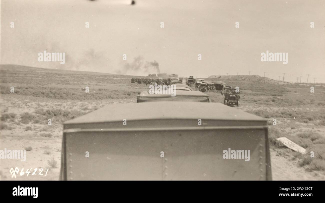 Military convoy on desert trip hi-res stock photography and images - Alamy