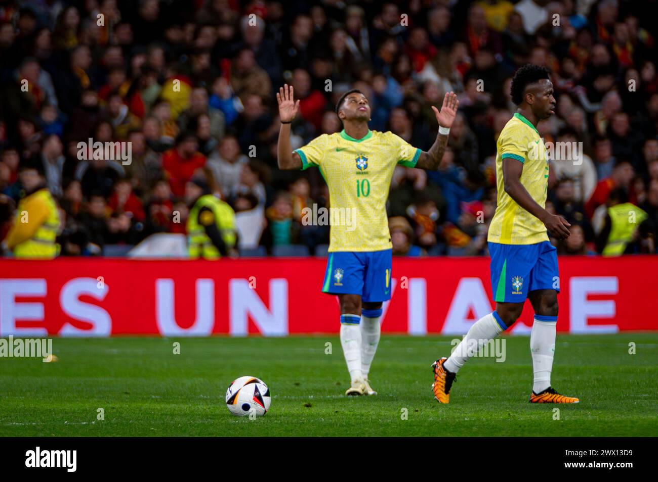 Vinicius junior rodrygo brazil hi-res stock photography and images - Alamy