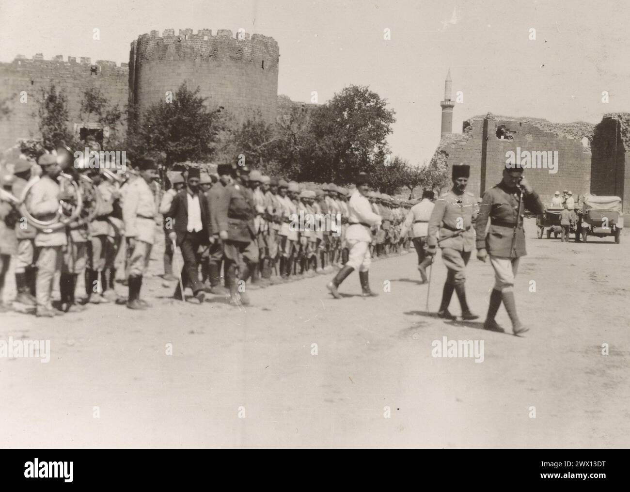 Reviewing turkish soldiers hi-res stock photography and images - Alamy
