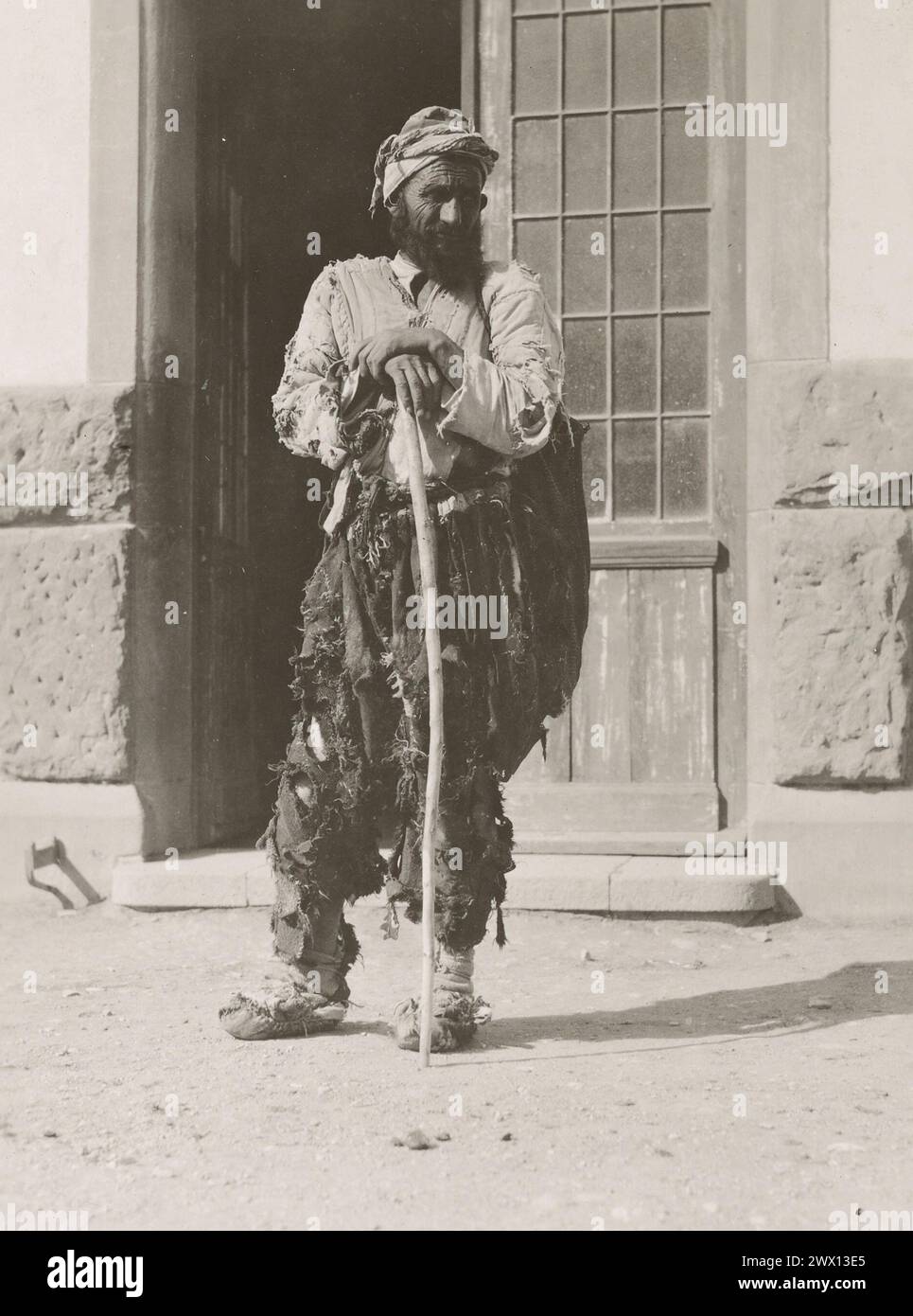 Turkish beggar hi-res stock photography and images - Alamy