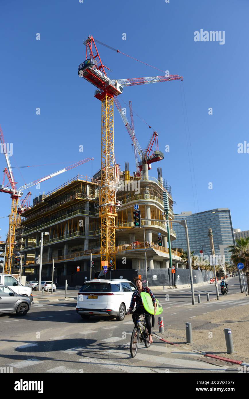 Large construction site near the Hassan Bek Mosque in Tel-Aviv, Israel ...