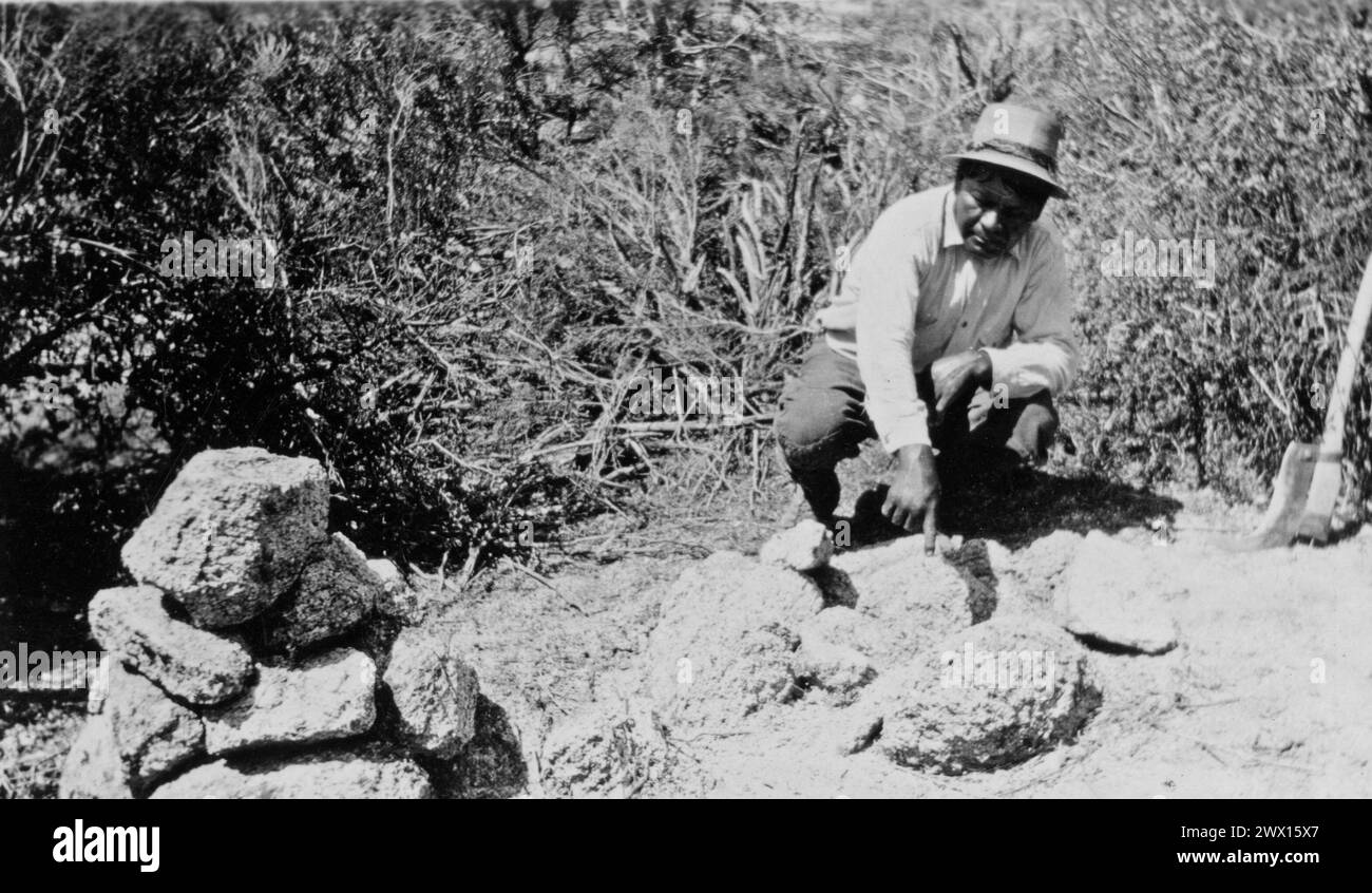 1940s native americans hi-res stock photography and images - Alamy