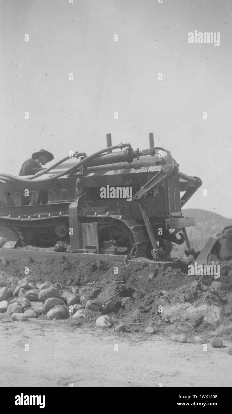 Archival caterpillar equipment hi-res stock photography and images - Alamy