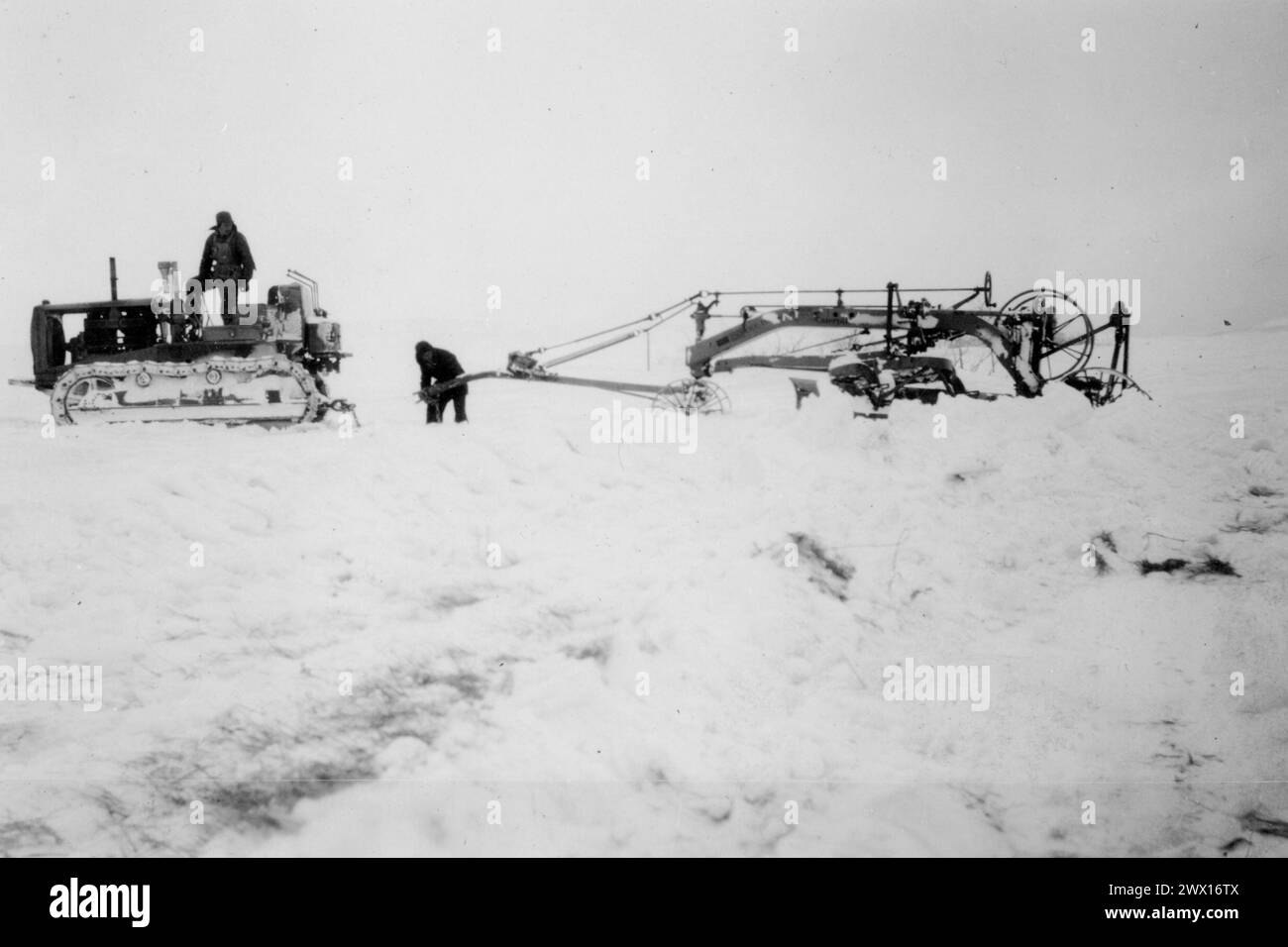 Drywood lake truck trail hi-res stock photography and images - Alamy