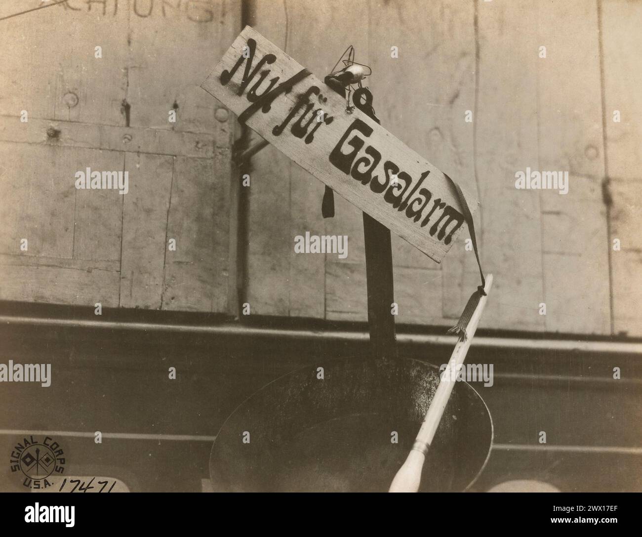 World War I Photos: A frying pan used as a gas alarm gong left by the ...