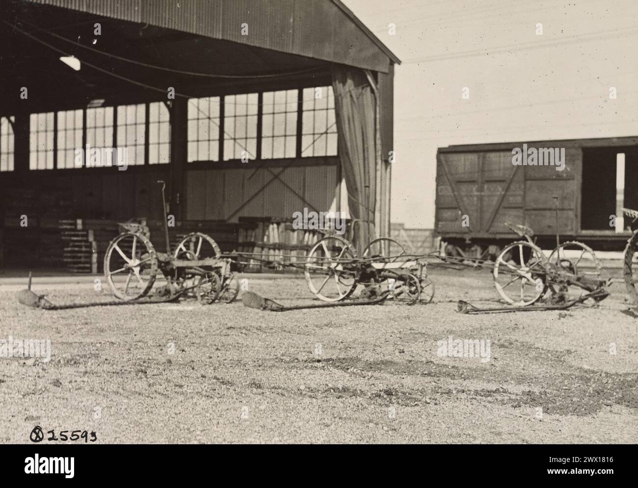 1910s love field hi-res stock photography and images - Alamy