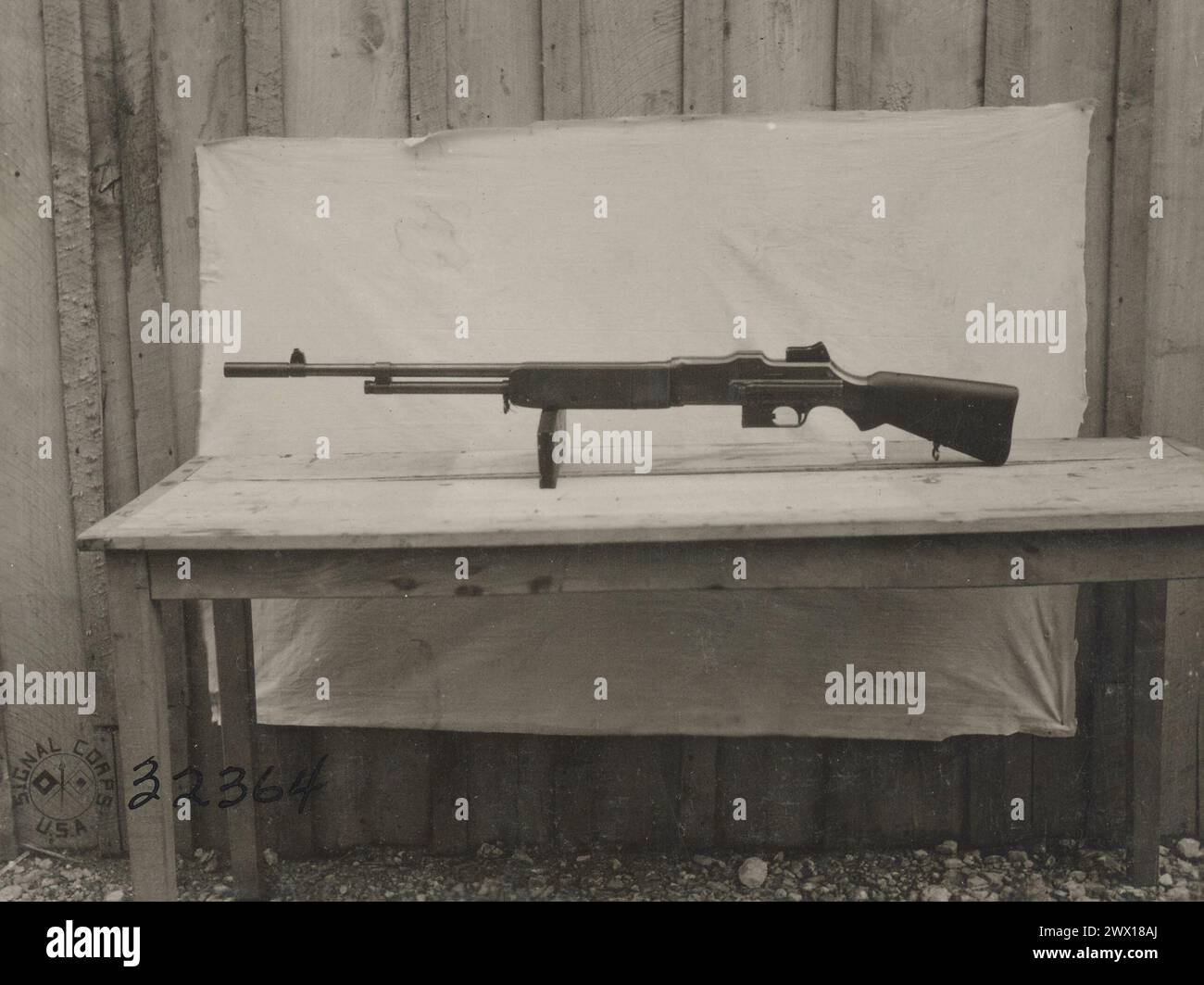 Browning automatic rifle without magazine ca. 1918 Stock Photo - Alamy